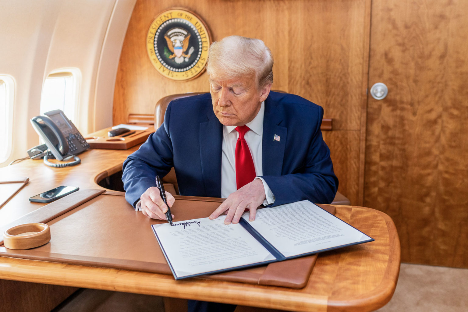 Trump signs proclamation amending tariffs on steel, aluminum and copper ...