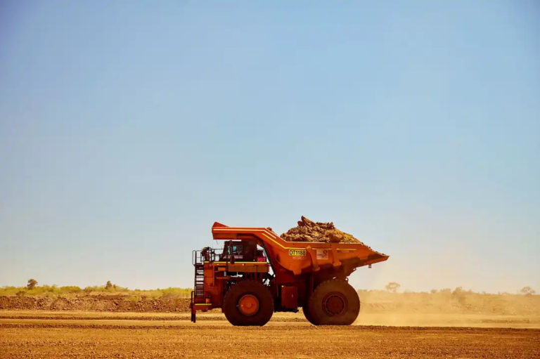 Mineral Resources resumes haulage at Onslow Iron project - MINING.COM
