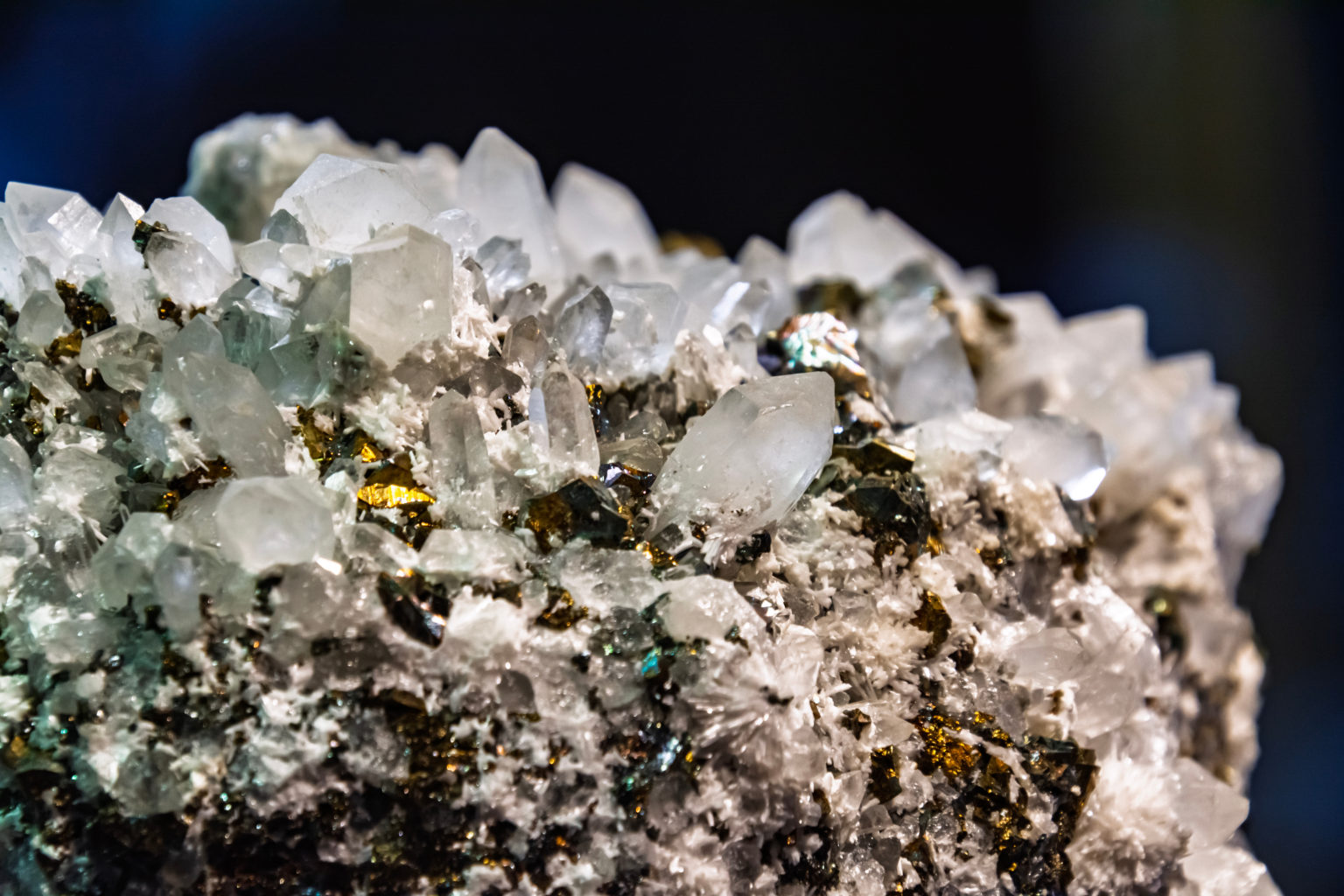 China announces quartz discovery vital to chips to rival US mine ...