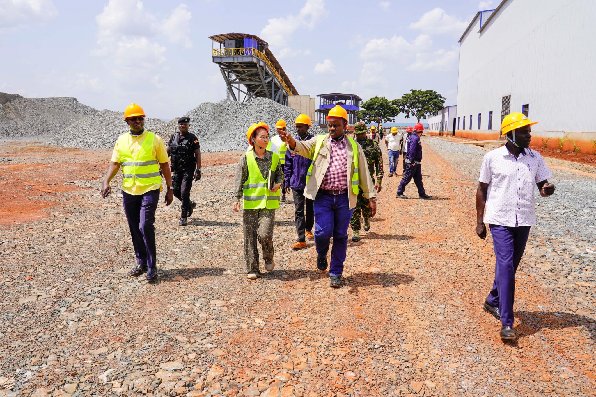 Uganda targets higher exports with first large-scale gold mine - MINING.COM