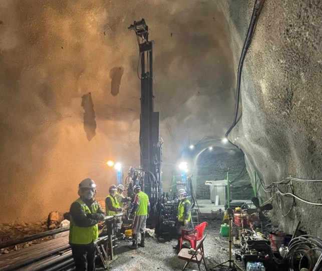 Screenshot 2025-09-23 at 16-25-39 ALMONTY_INDUSTRIES_LTD.jpg (JPEG ...