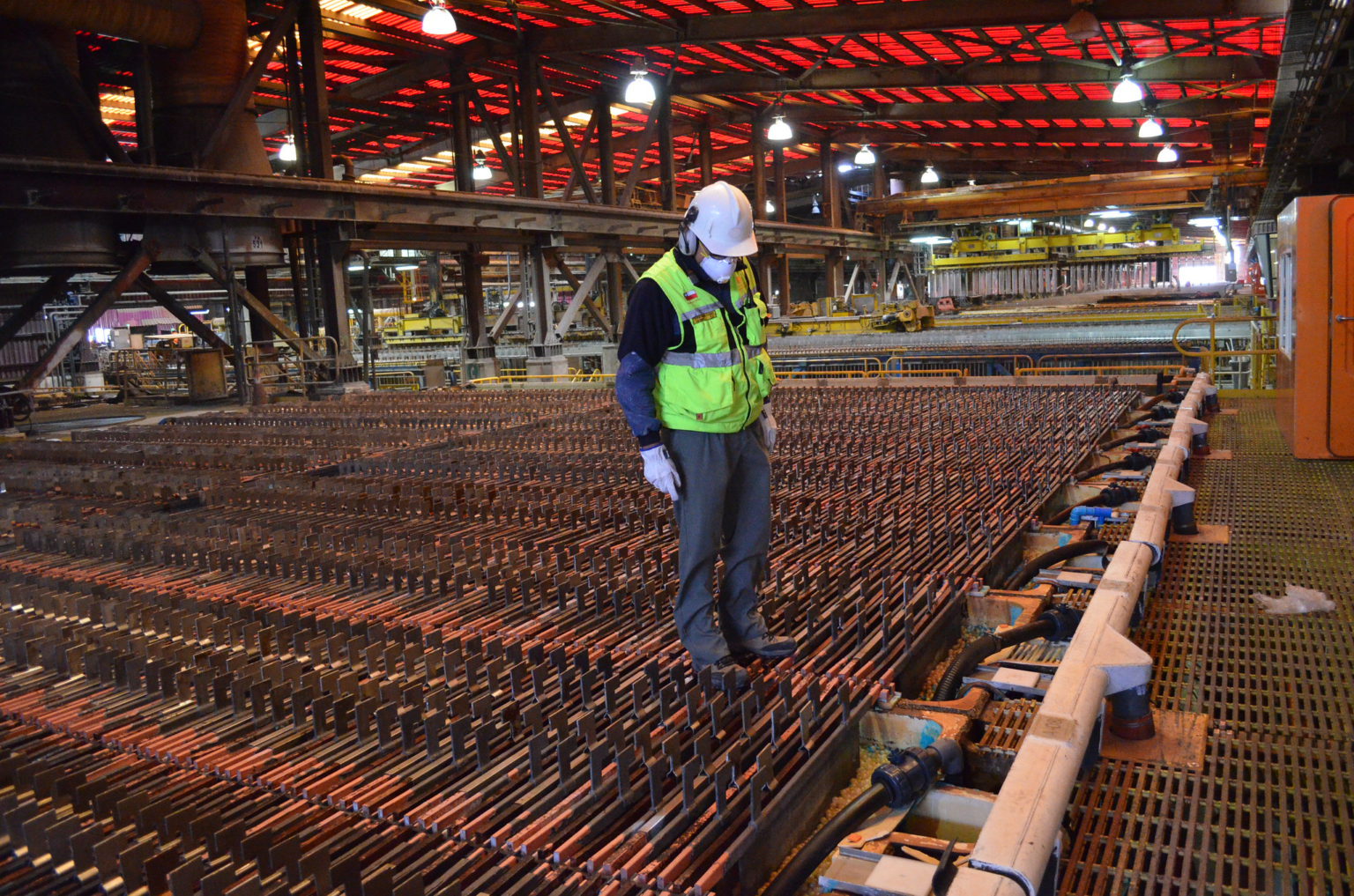 Codelco submits $1.3B plan to prolong Radomiro Tomic mine life to 2058 ...