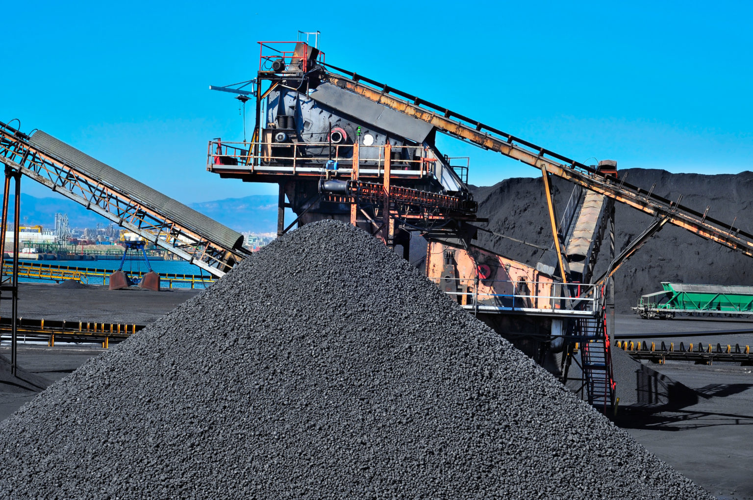 China mine disaster, Indonesia policy changes upend global coal market ...
