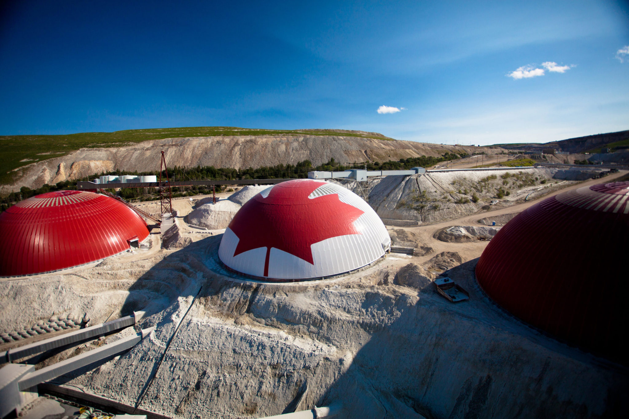 Mining M&A surges as Canada deal values hit post-2009 high - MINING.COM