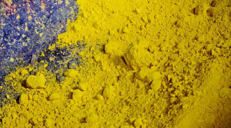 Sprott kicks off new year with 100,000-lb uranium buy - MINING.COM