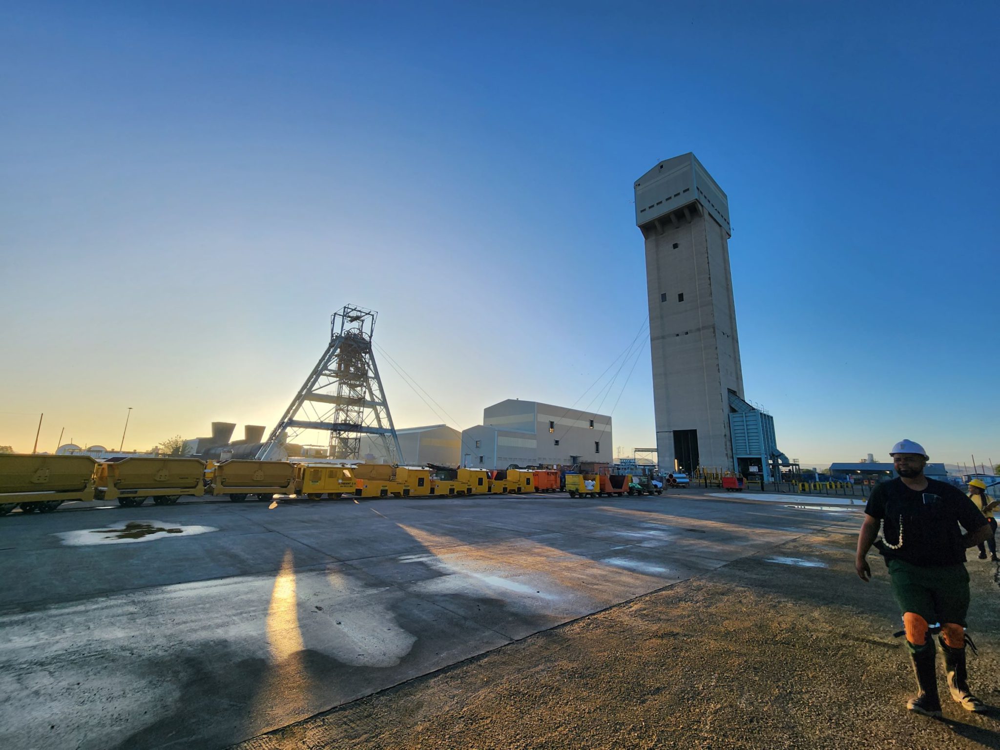 Sibanye expects short-term platinum price volatility, but return to ...