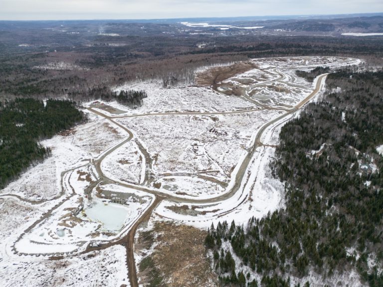 Nouveau Monde Graphite secures $335M project debt financing - MINING.COM