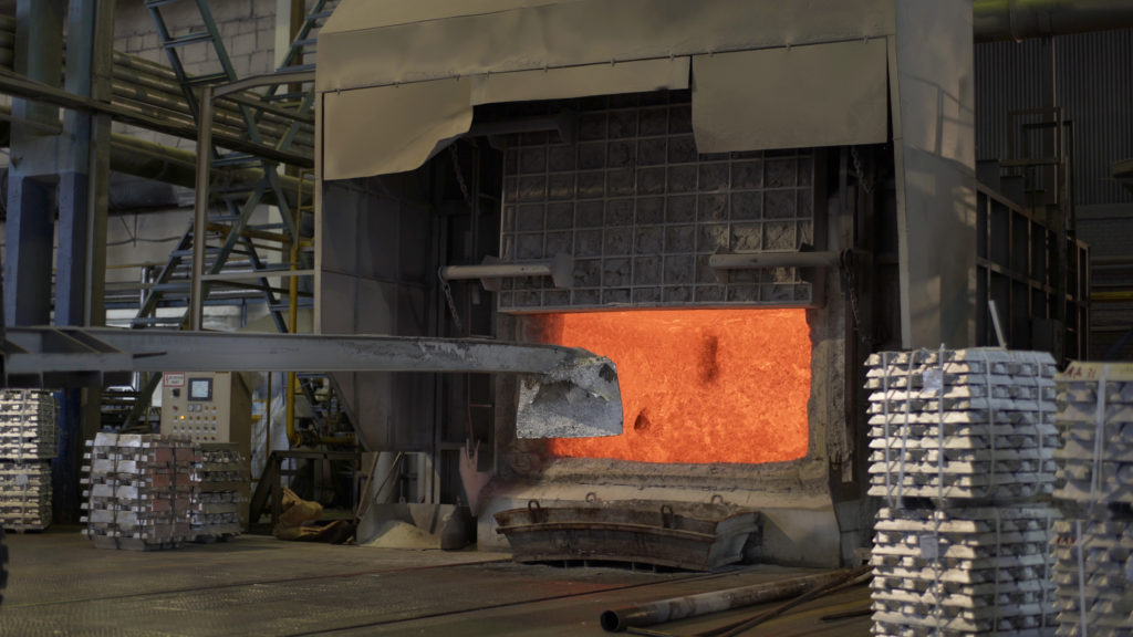 Aluminum price hits four-year high on fears of China output cuts ...