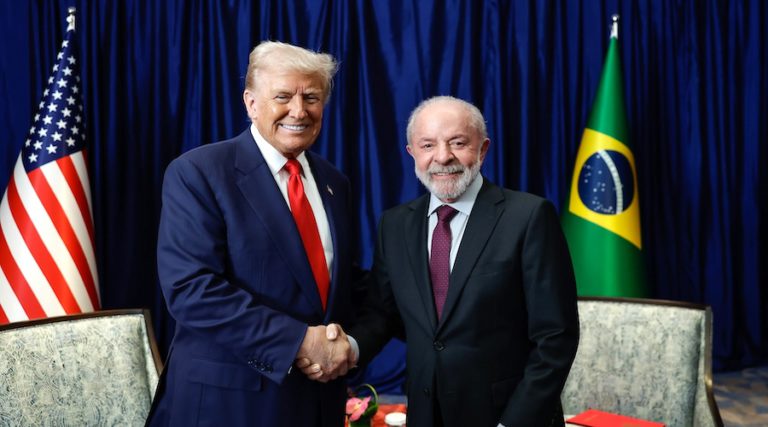 Share Ricardo Stuckert | Palácio do Planalto. )" class="fb-share">