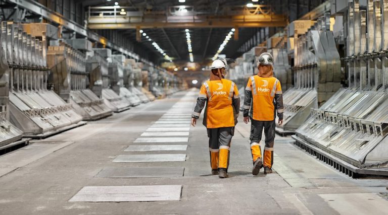 Norsk Hydro hit by second aluminum supply crisis - MINING.COM
