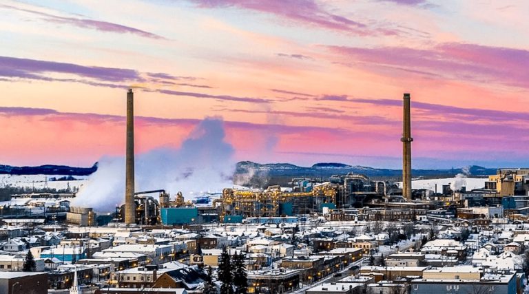 Glencore to resume emissions spending at Quebec smelter - MINING.COM